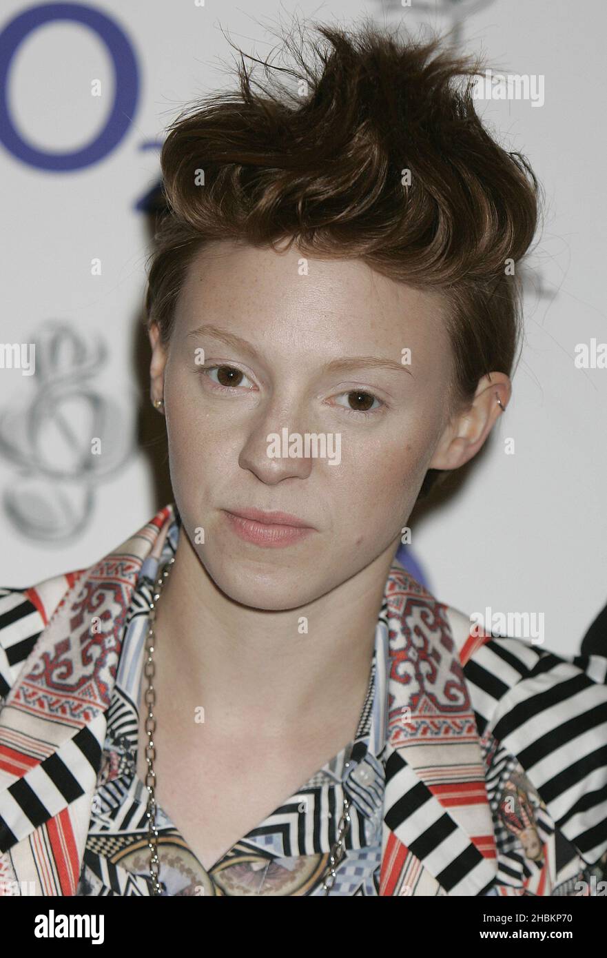 Elly Jackson of La Roux arrives at the Nordoff Robbins O2 Silver Clef ...