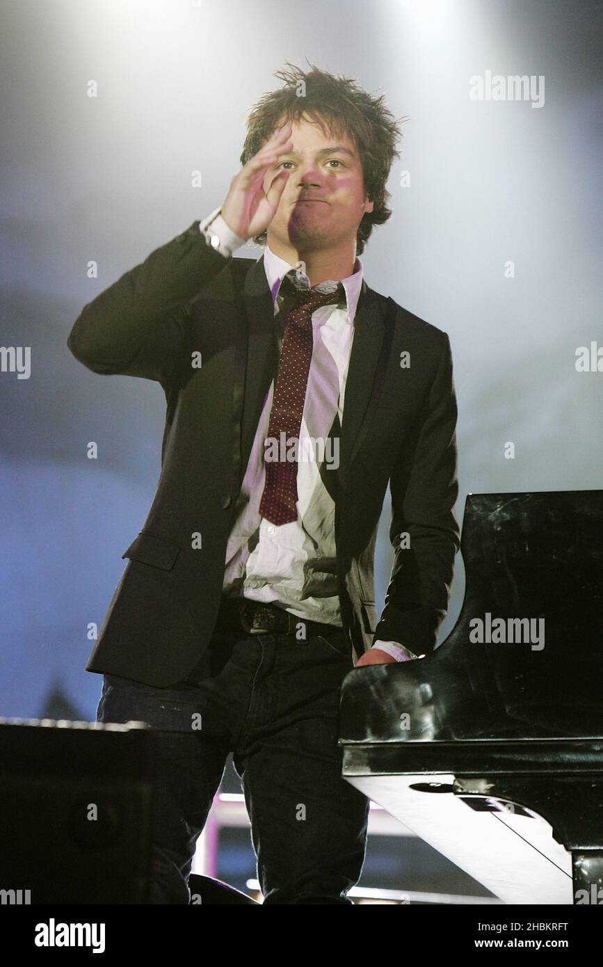 Jamie Cullum performs on stage at the 'We Love Abba, Thank You for the ...