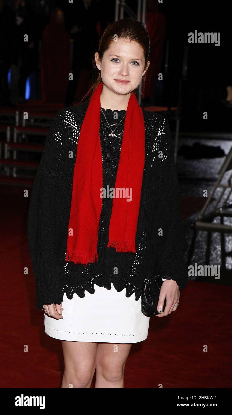 Bonnie wright arrives uk fan party twilight saga hi-res stock ...