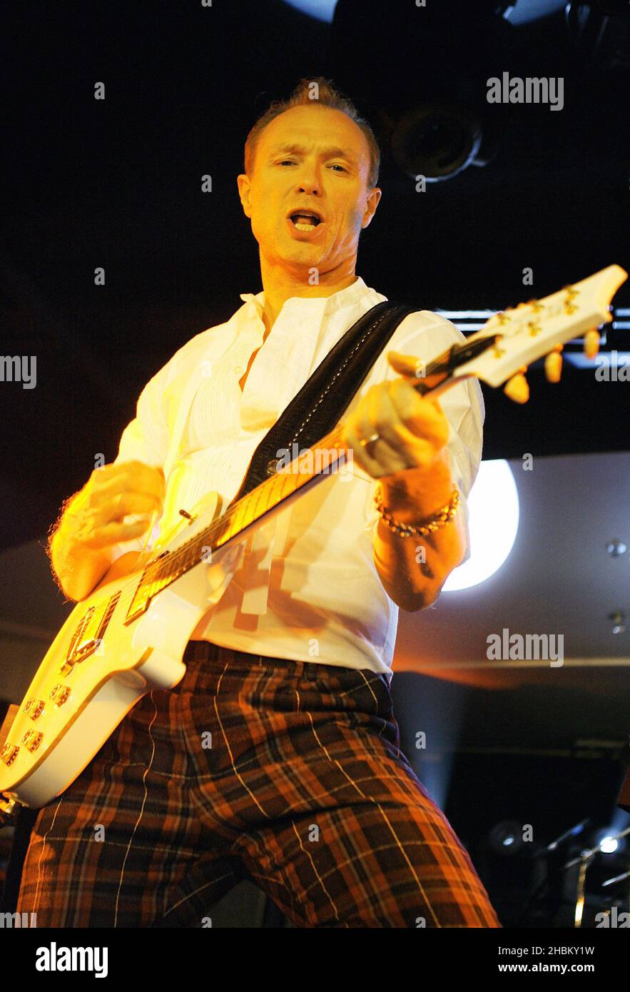 Gary kemp hi-res stock photography and images - Alamy