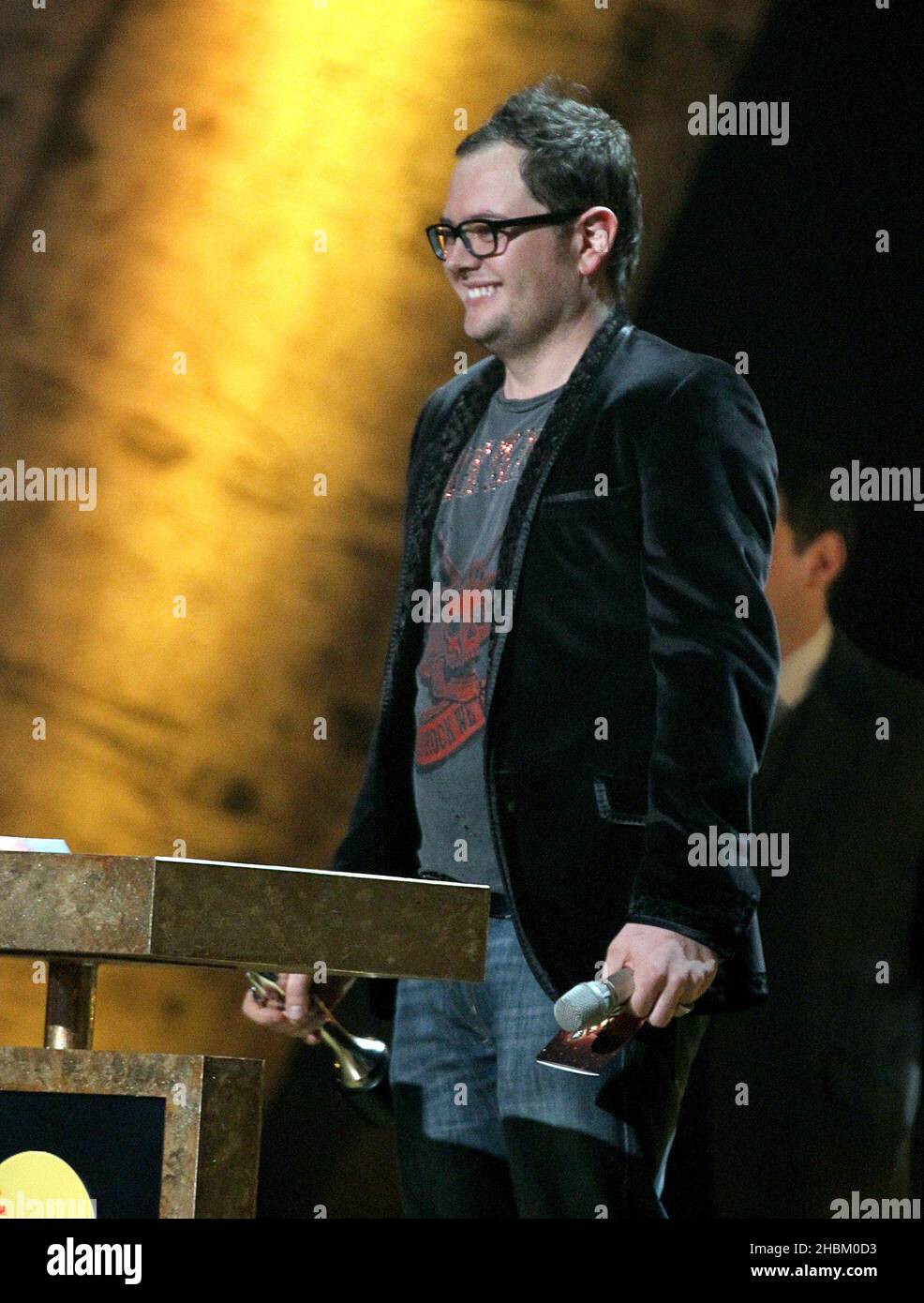 Alan carr on stage hi-res stock photography and images - Alamy