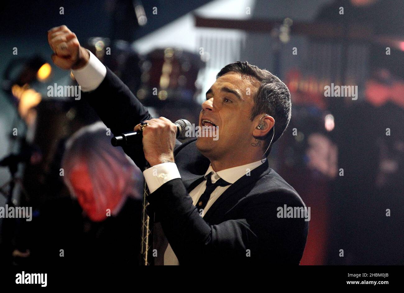 2010 robbie williams hi-res stock photography and images - Alamy
