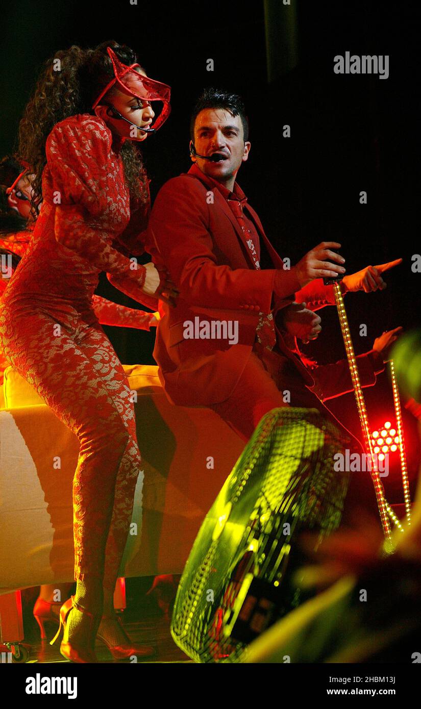 Peter andre performing on stage hi-res stock photography and images - Alamy