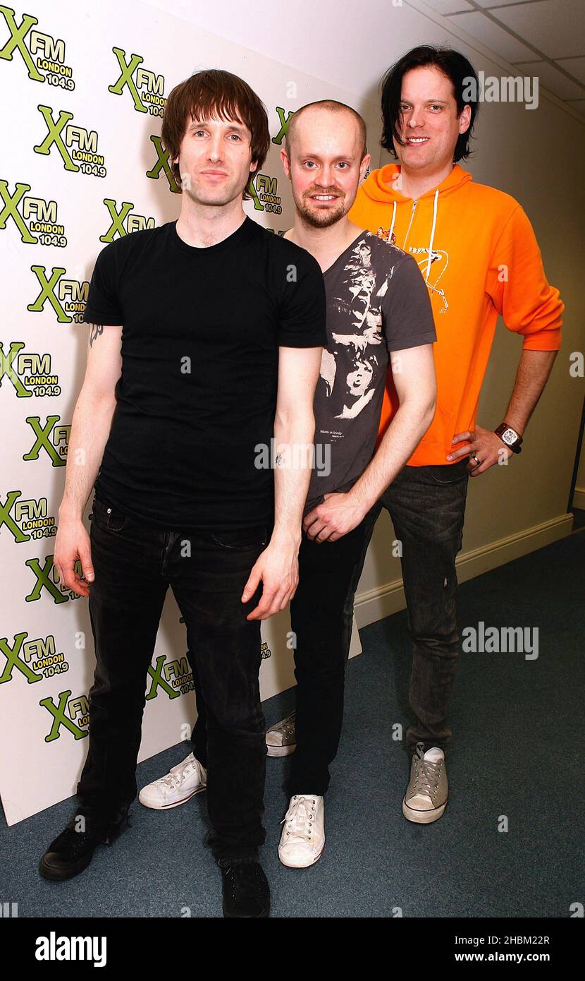 Tim wheeler and his band ash pose at xfm hi-res stock photography and ...