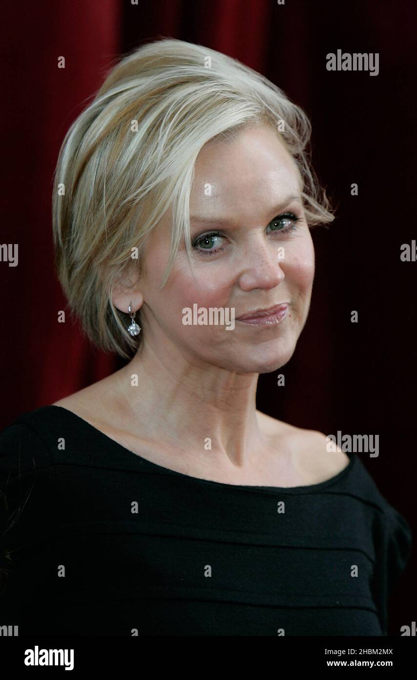 Lisa maxwell hi-res stock photography and images - Alamy