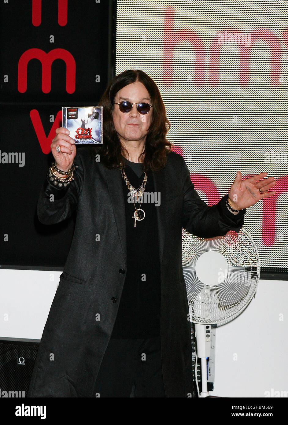 Ozzy Osborne signs copies of his new cd Screamâat HMV Oxford Street ...
