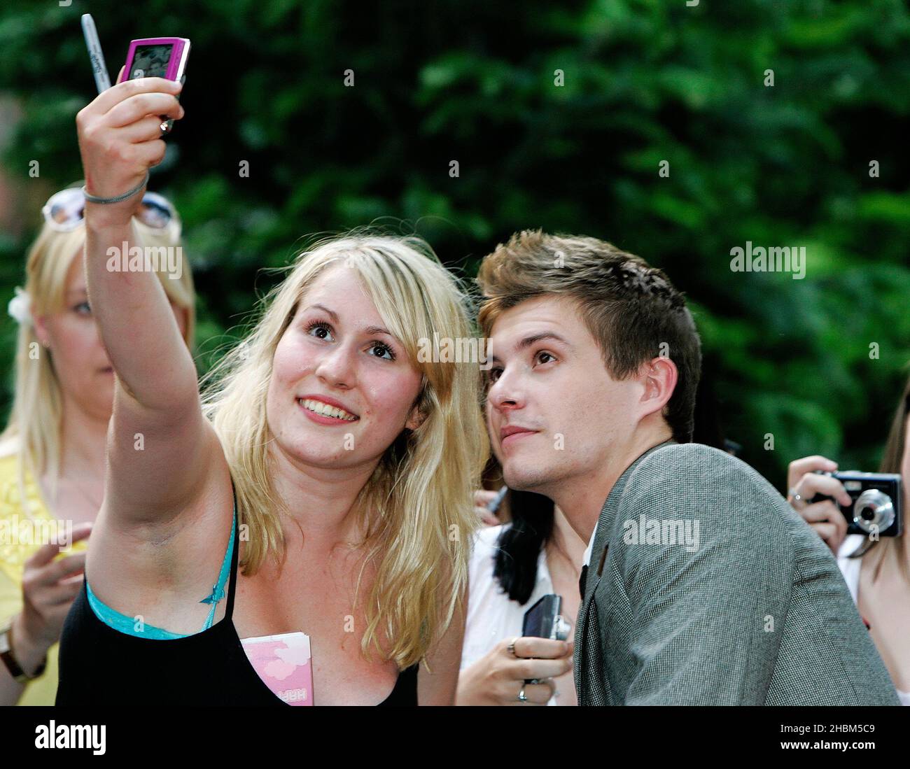 Xavier Samuel arrives at the Twilight Saga Eclipse Premiere at the ...