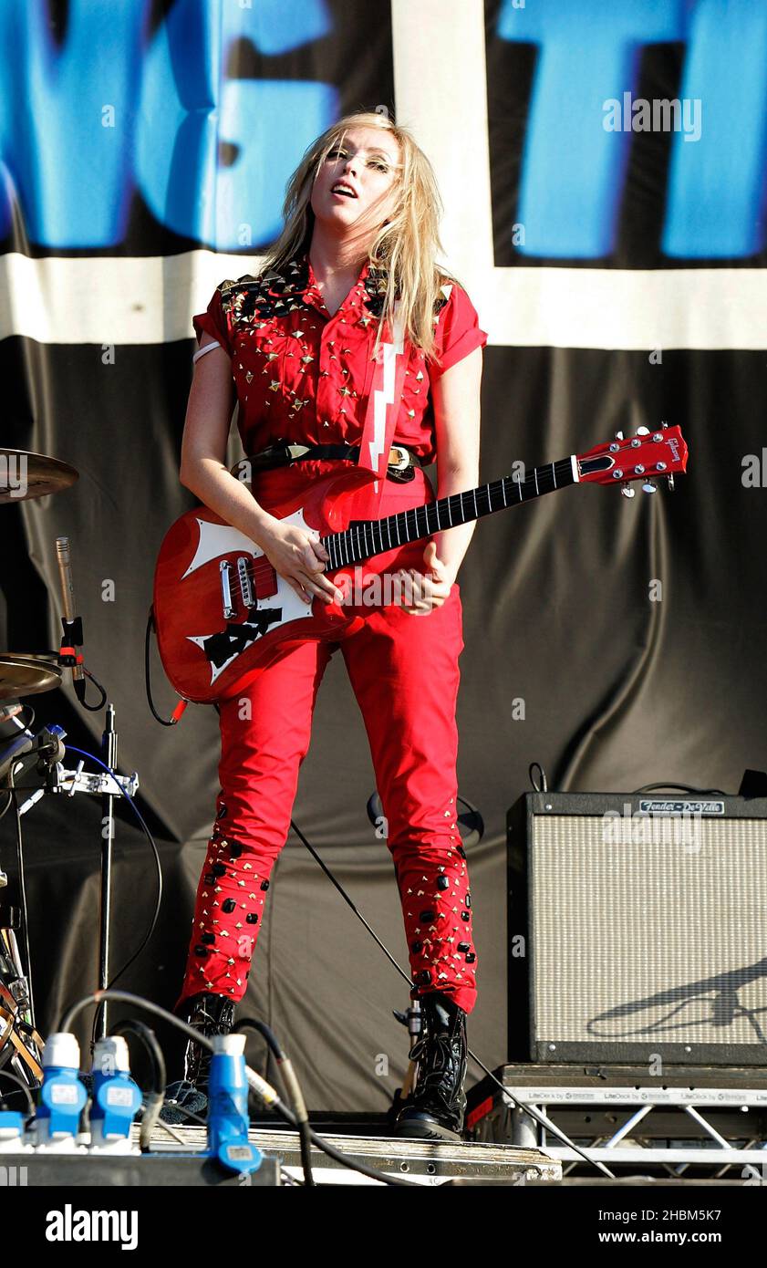 Katie white of ting tings performs at the wireless festival hi-res ...