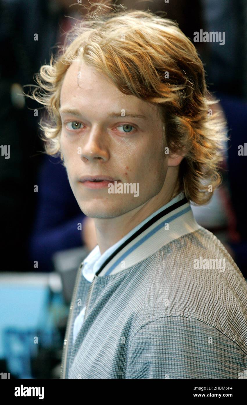 Alfie Allen arriving for the world premiere of Going the Distance at ...