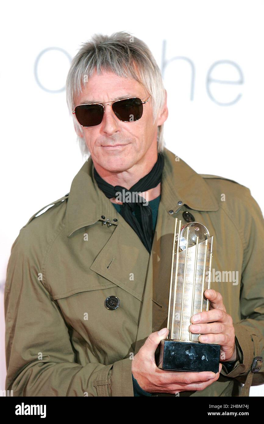Paul weller arrives at the barclaycard mercury prize in london hi-res ...