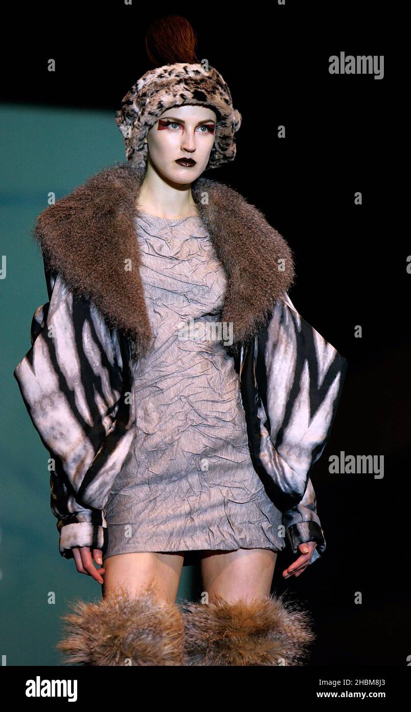 Stage model hi-res stock photography and images - Alamy