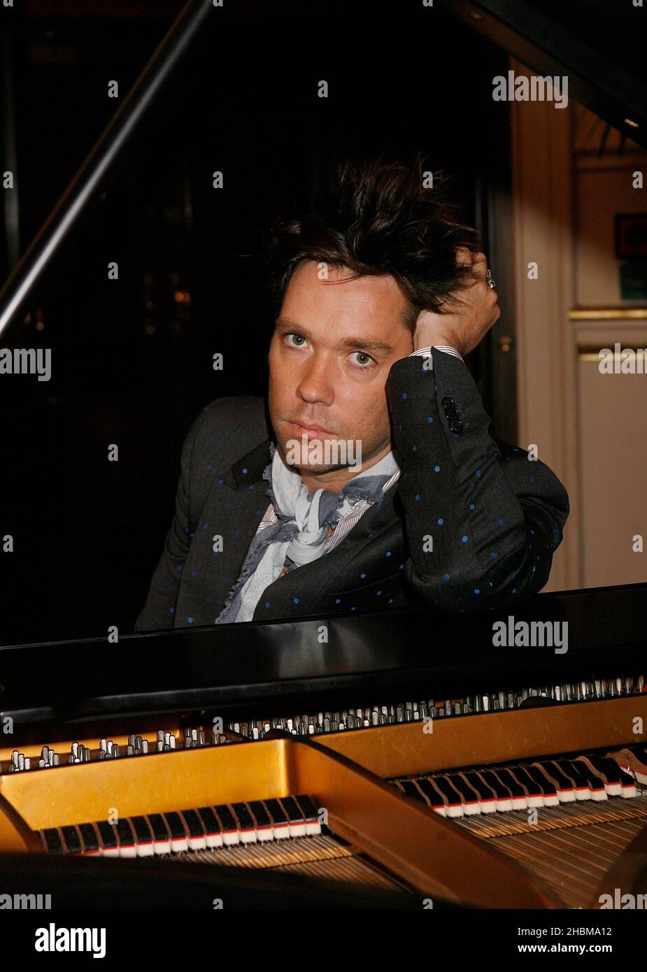 Rufus Wainwright promotes his 'House of Rufus' at the Royal Opera House ...