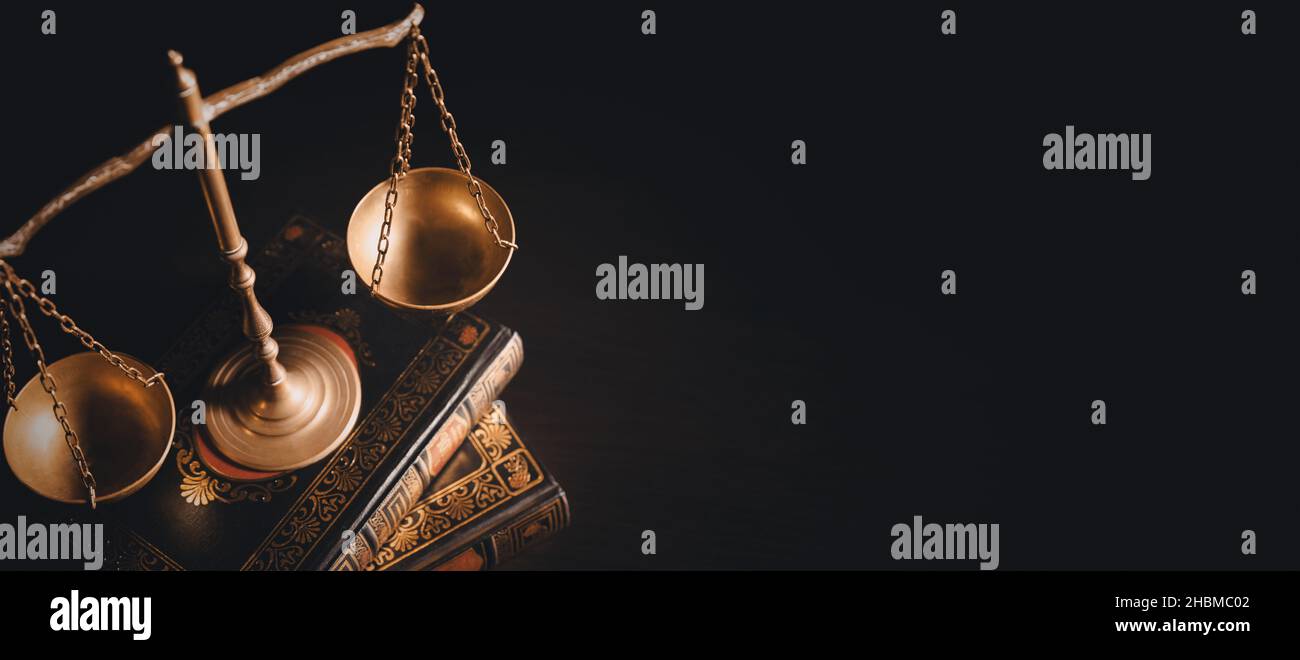 Weight scale and gavel, law banner with copy space. Legal and justice ...