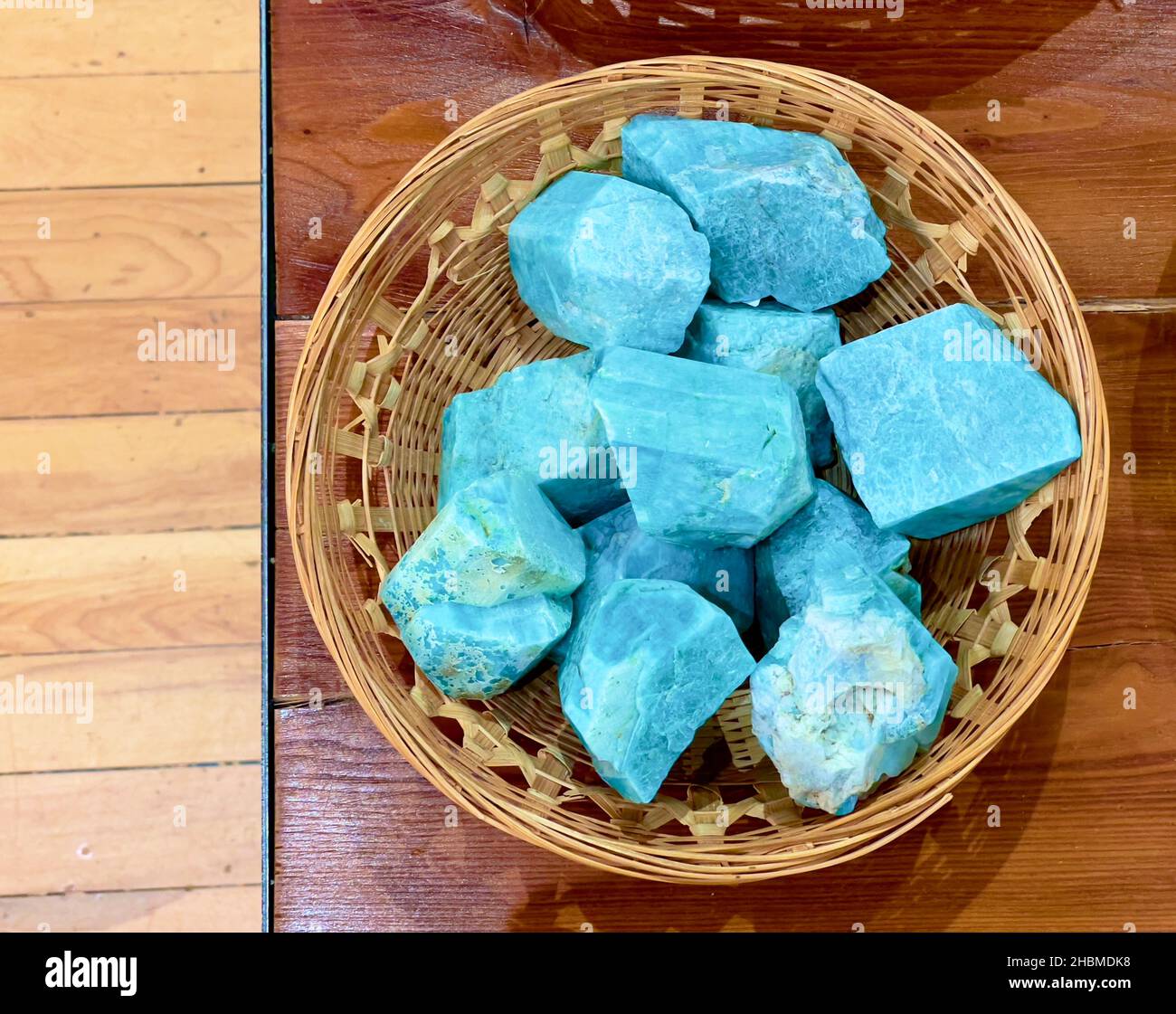 Blue gemstones hi-res stock photography and images - Alamy