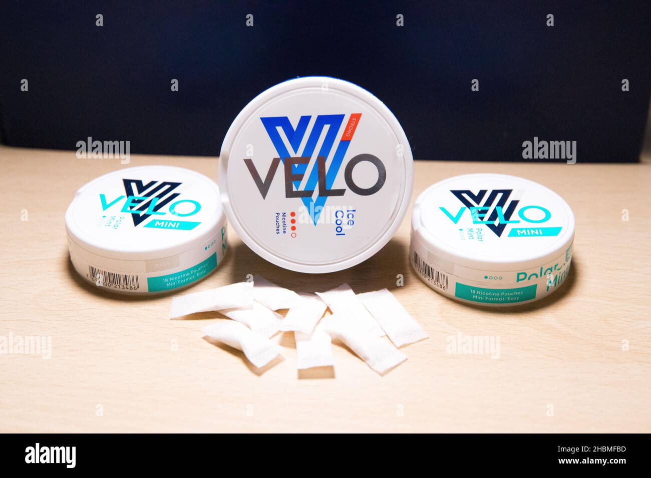 Velo snus hi-res stock photography and images - Alamy