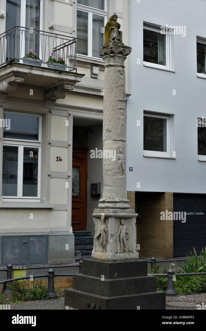 Jupiter giant column hi-res stock photography and images - Alamy