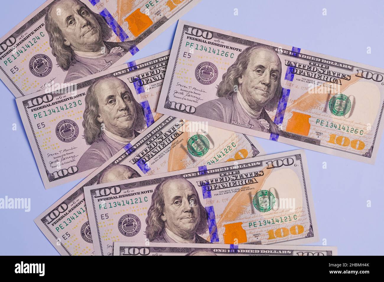 Shot money hi-res stock photography and images - Alamy