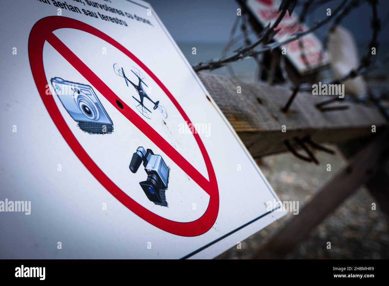 Do not enter sign and no go area sign hi-res stock photography and ...