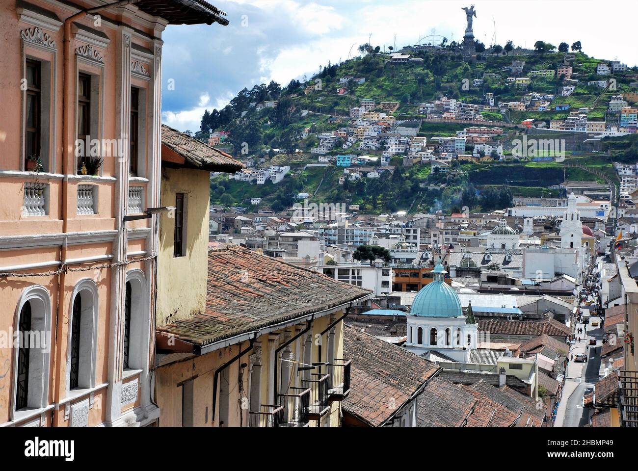 Typical colonial architecture in Quito, Ecuador Stock Photo - Alamy