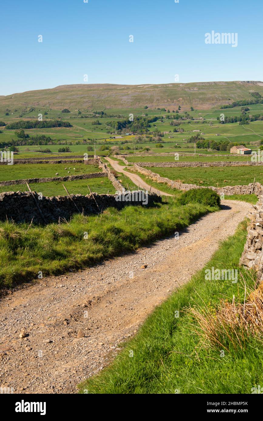 Yorkshire farming scenery hi-res stock photography and images - Alamy