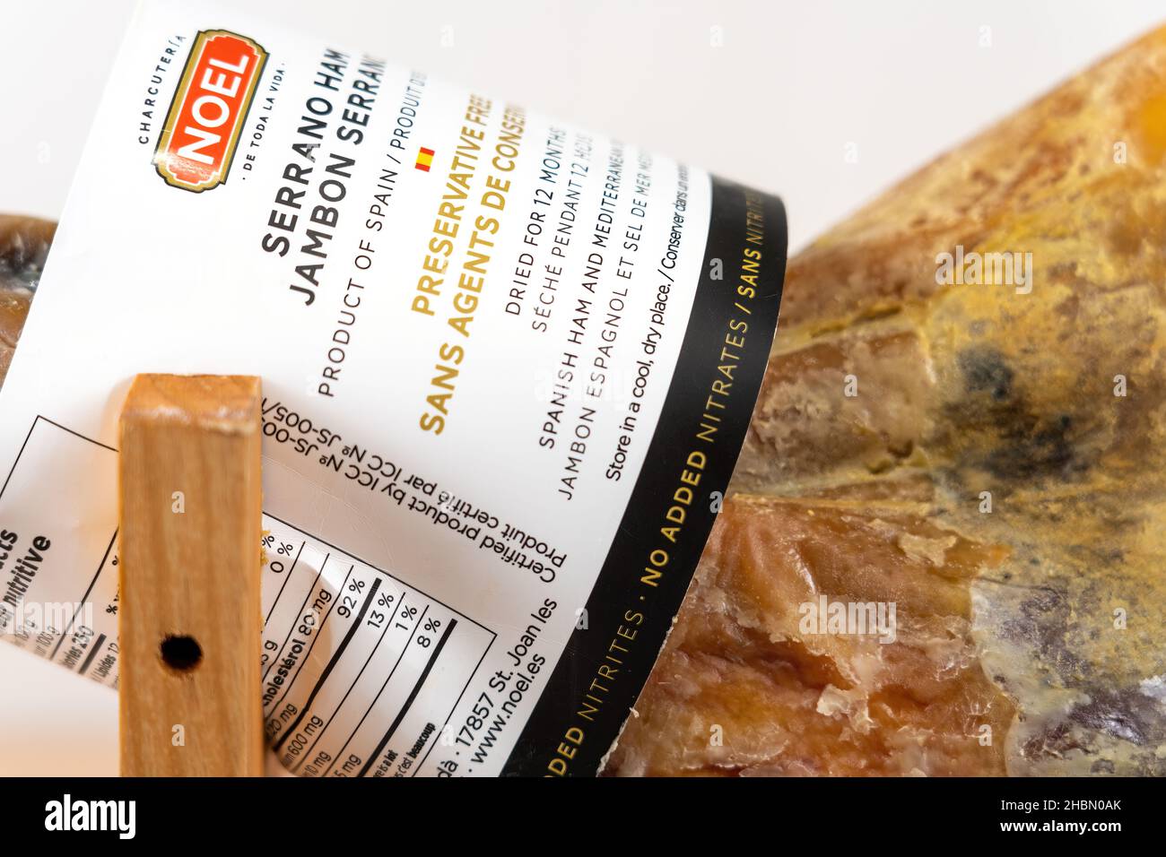 Leg of ham hi-res stock photography and images - Alamy