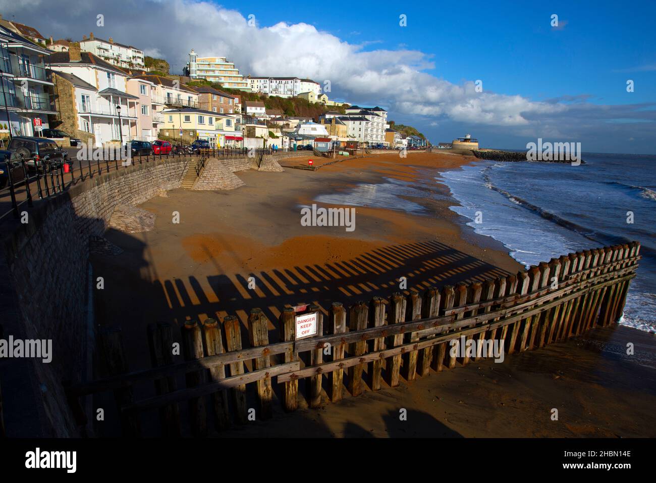 Ventnor seafront beach hi-res stock photography and images - Alamy