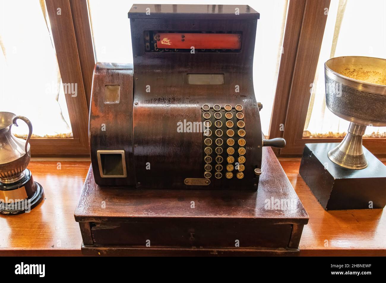 Restaurant cash register hi-res stock photography and images - Alamy