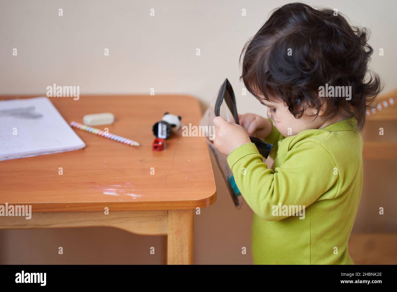 kindergarten school activities Stock Photo - Alamy