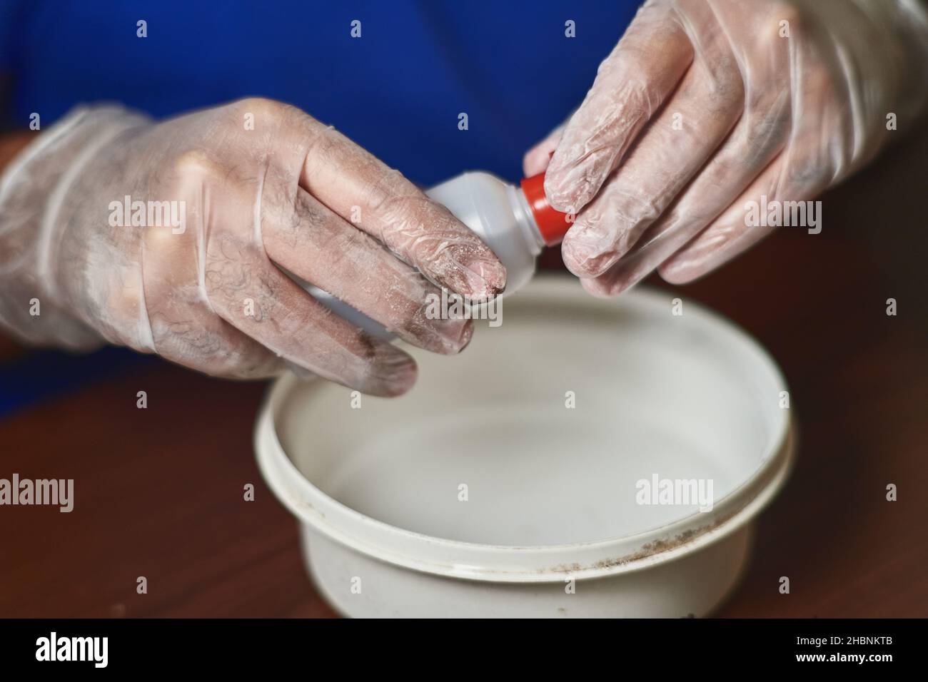 Unscrew the cap hi-res stock photography and images - Alamy