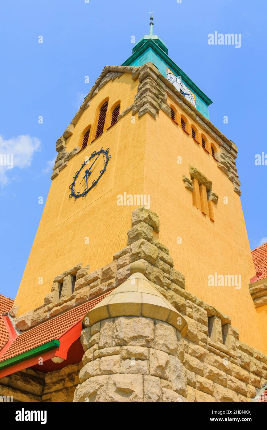 China Beijing Summer Palace misty lake and tree view Stock Photo - Alamy