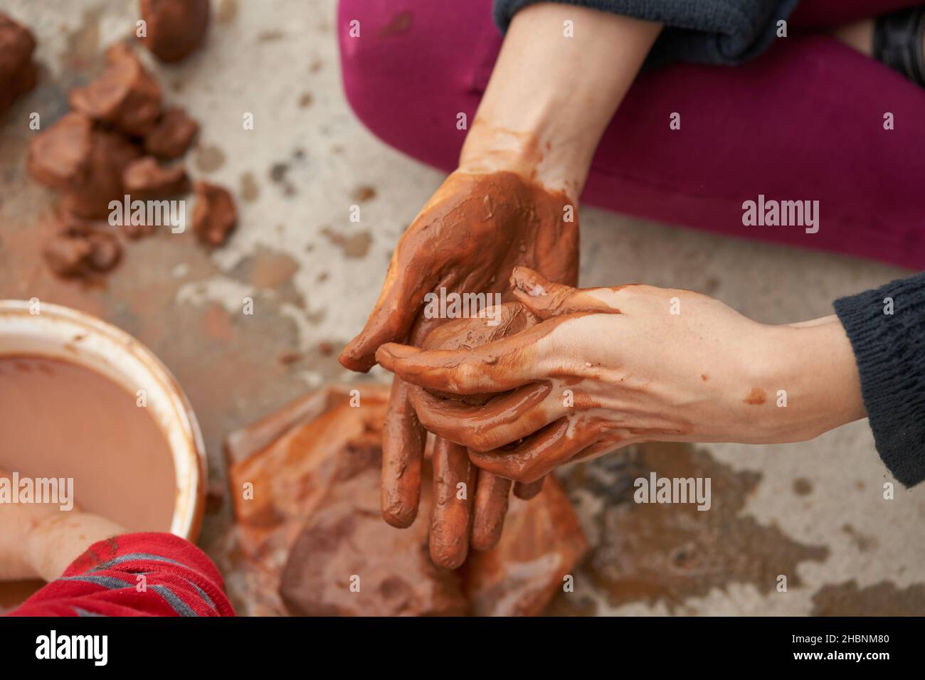 Hands molds hi-res stock photography and images - Alamy