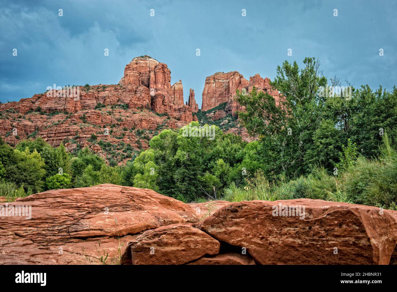 The red rock mountains in Coconino National Forest, Arizona, USA Stock ...