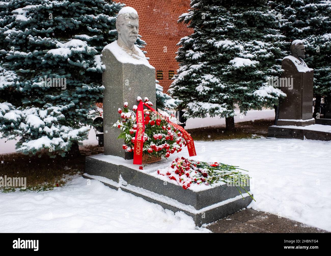 Monument to soviet dictator joseph stalin hi-res stock photography and ...