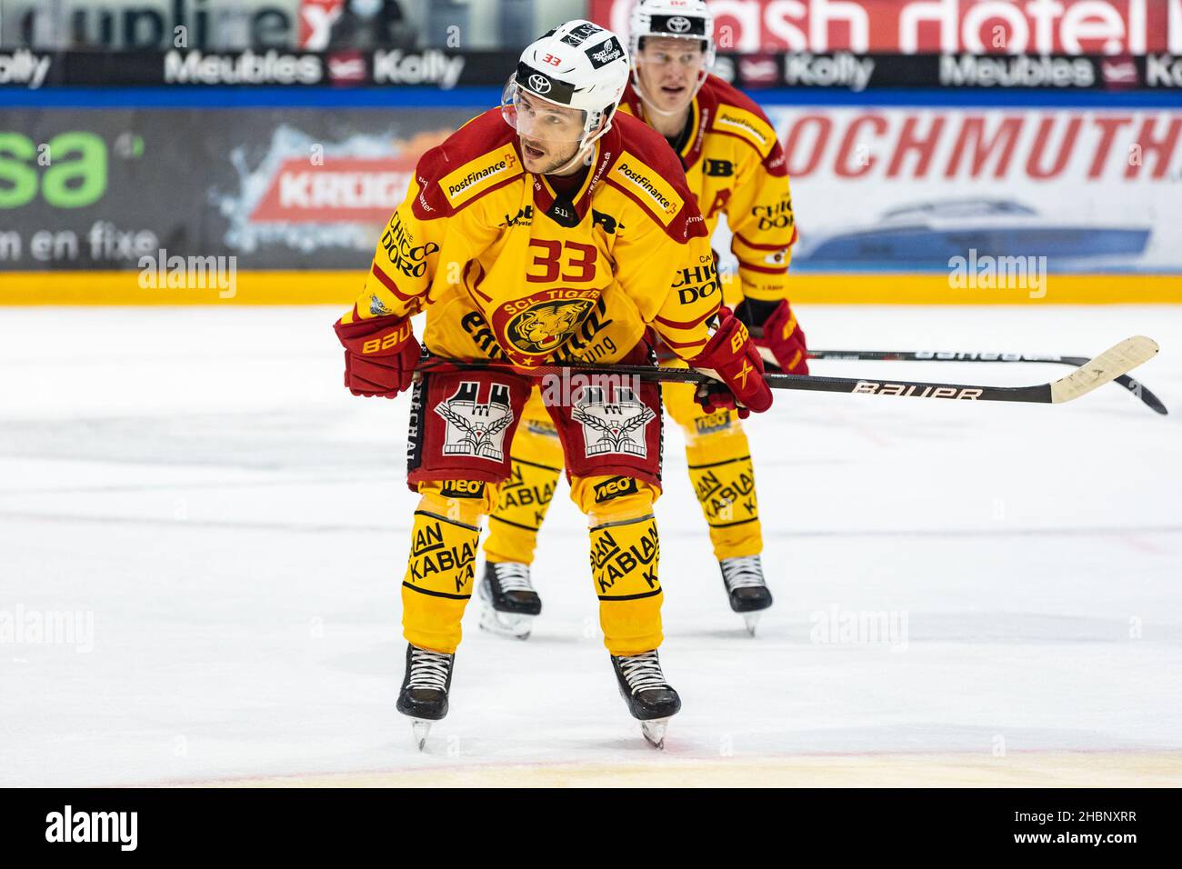 Fribourg, Switzerland. 20th Dec, 2021. 20.12.2021, Fribourg, BCF Arena, NL: Fribourg-Gotteron ...