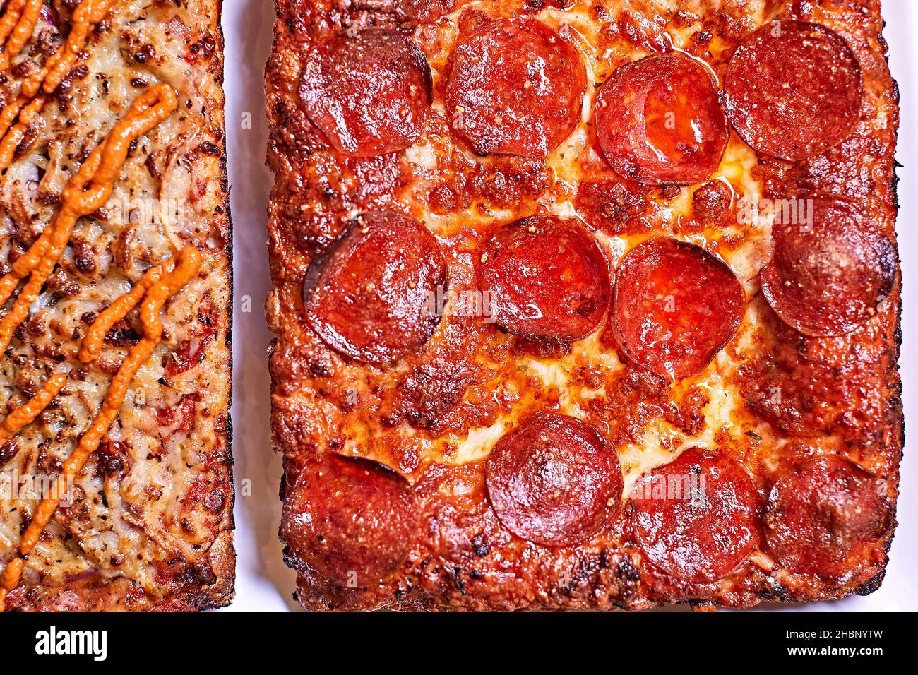 Pizza crust hi-res stock photography and images - Alamy