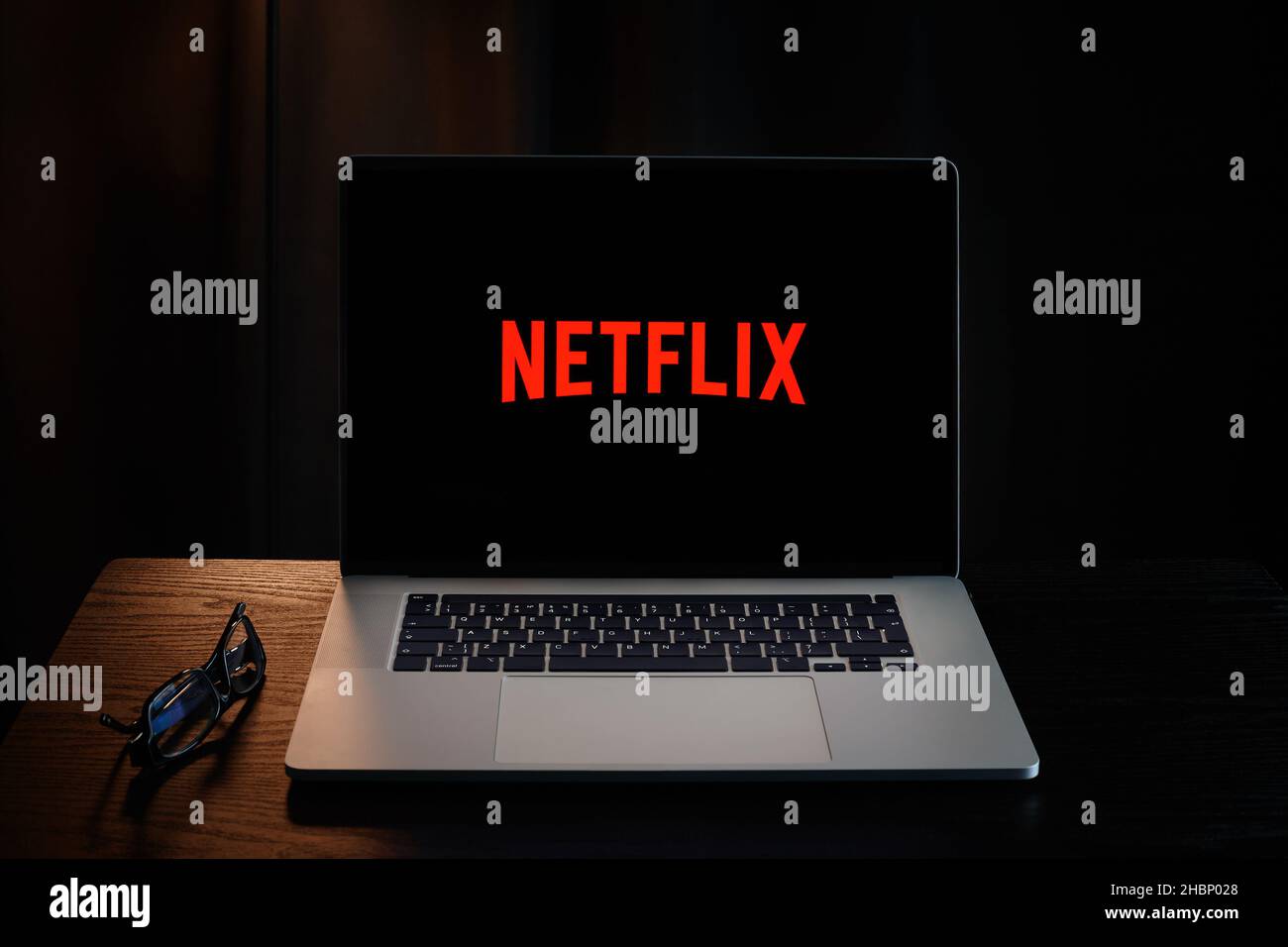 Netflix on laptop screen Stock Photo - Alamy