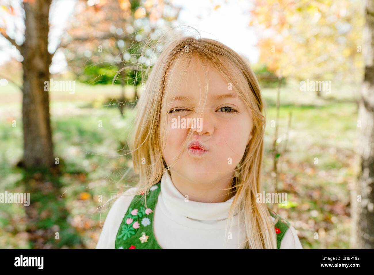 Girl making goofy face hi-res stock photography and images - Alamy