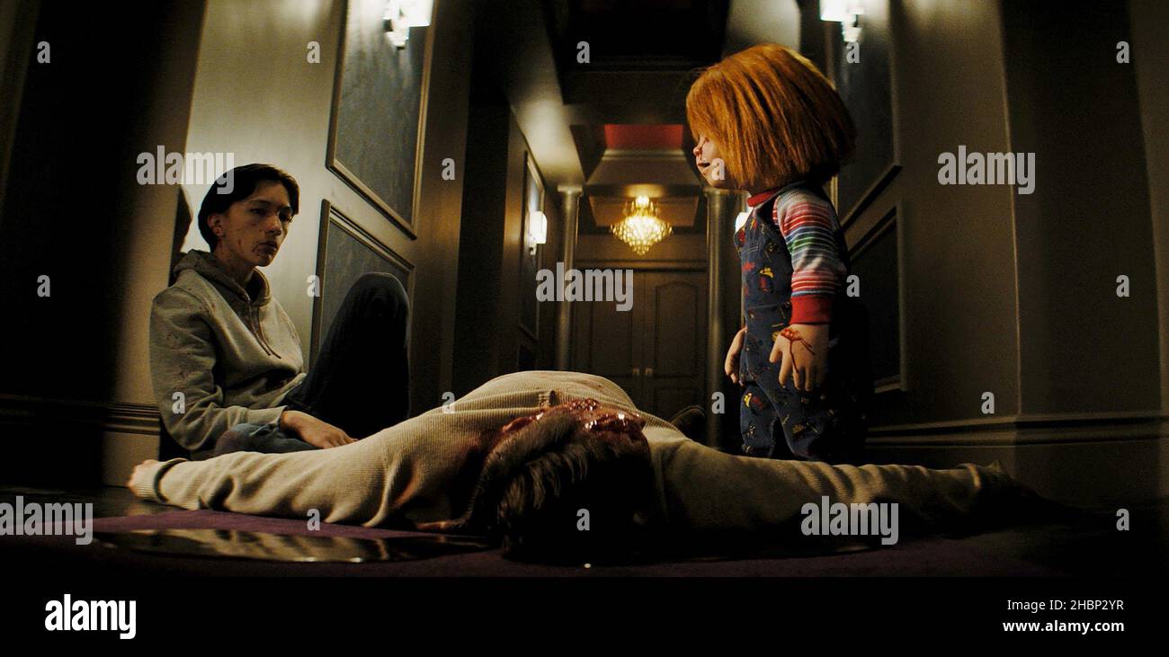 CHUCKY, from left: Teo Briones, Devon Sawa, Chucky (voice: Brad Dourif), Twice the Grieving ...