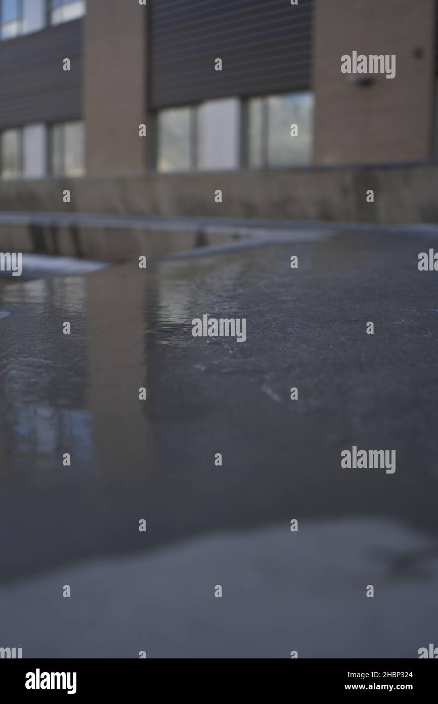Vertical shot wet roof hi-res stock photography and images - Alamy