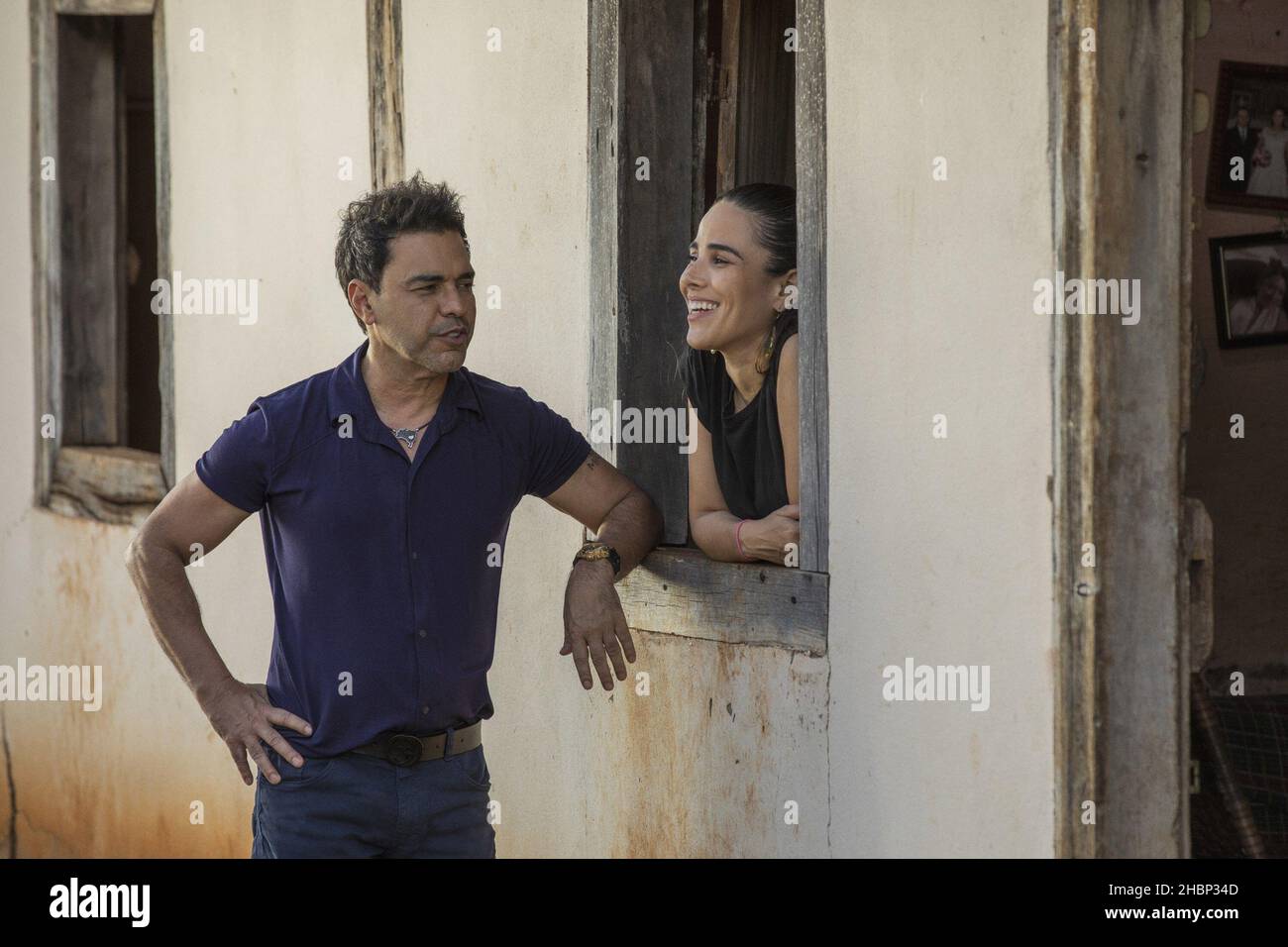 E O AMOR: FAMILIA CAMARGO, (aka THE FAMILY THAT SINGS TOGETHER: THE ...