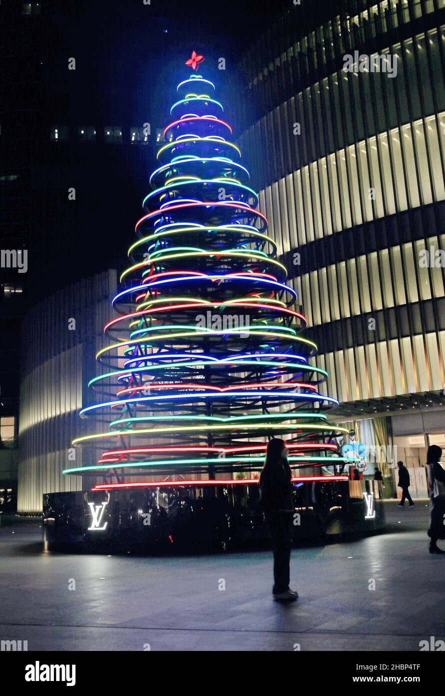 SHANGHAI, CHINA - DECEMBER 18, 2021 - A Louis Vuitton Christmas tree is ...