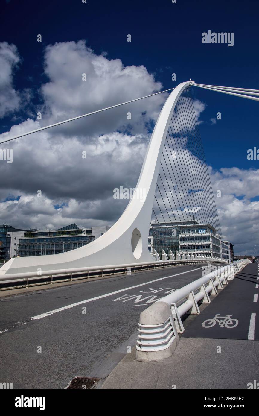 Landscape rotatable hi-res stock photography and images - Alamy