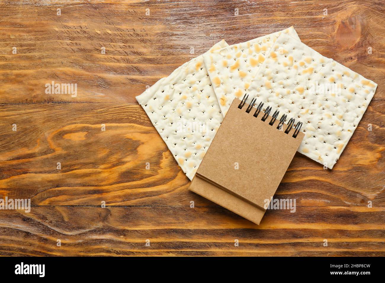 Blank craft calendar and crackers on wooden background Stock Photo - Alamy