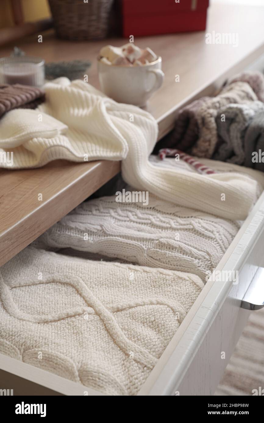 Sweaters drawer hi-res stock photography and images - Alamy