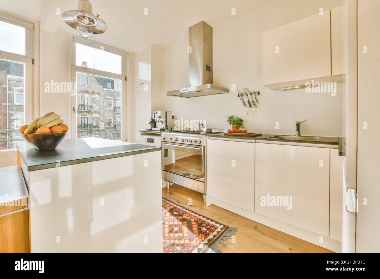 Modern gas hob hi-res stock photography and images - Alamy