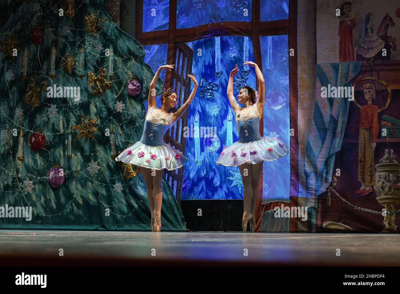 El cascanueces hi-res stock photography and images - Alamy