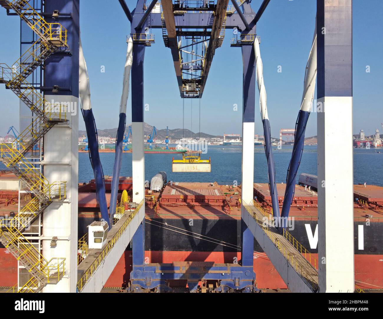 The bridge and the shengli bridge hi-res stock photography and images ...