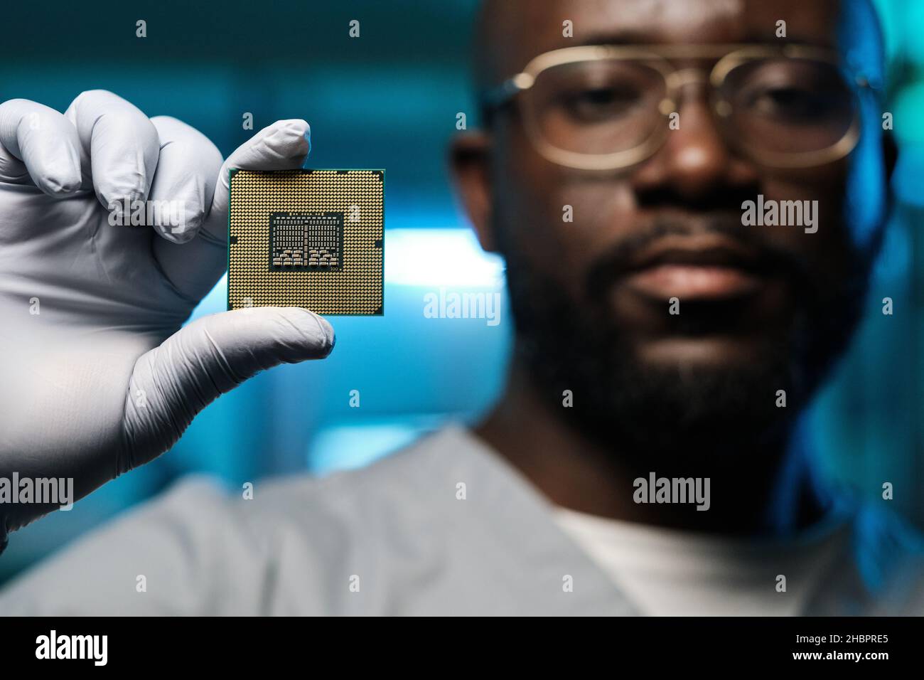 High tech engineering people hi-res stock photography and images - Alamy