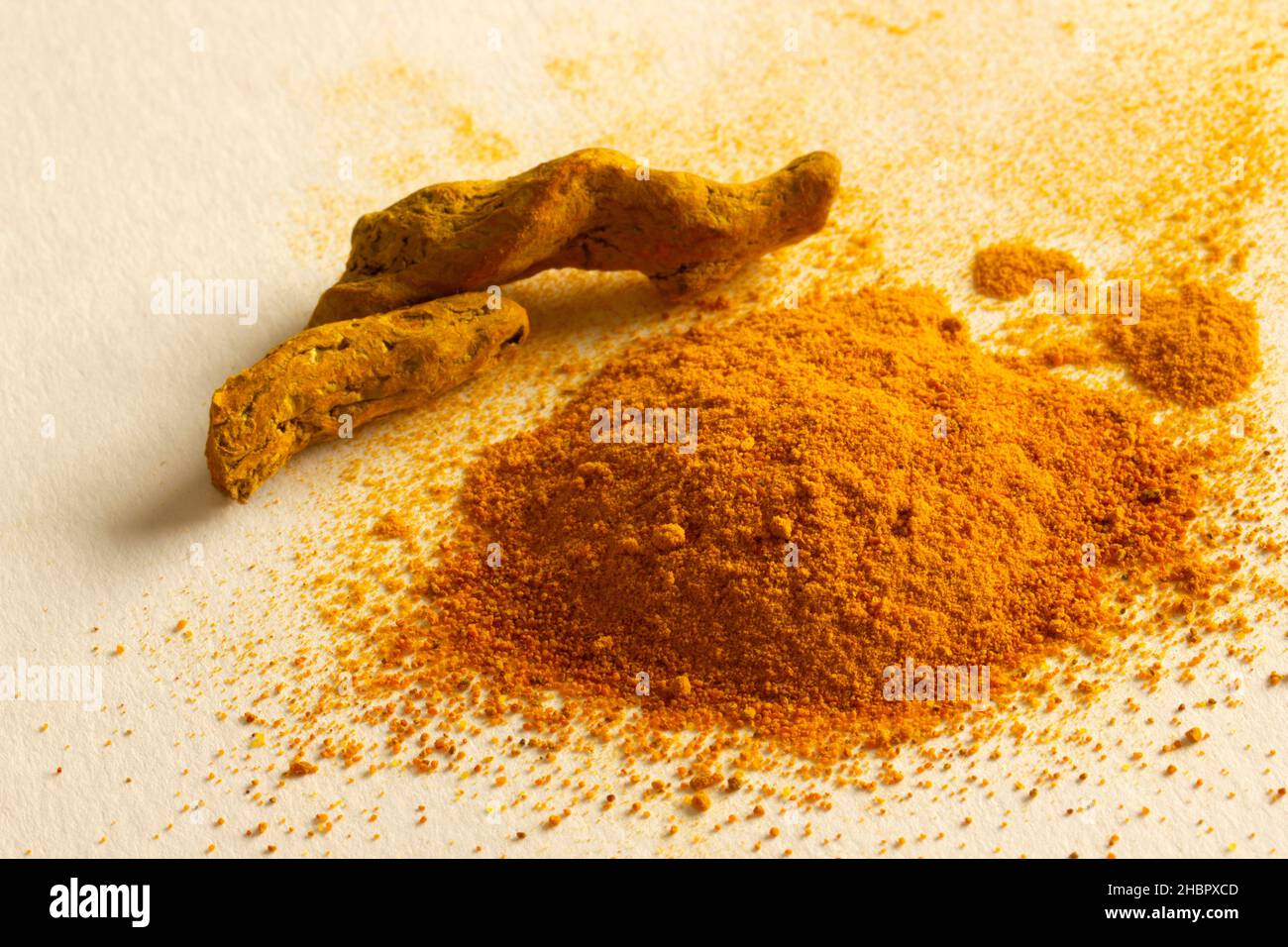 Turmeric stick and powder. Complementary medicine Stock Photo - Alamy