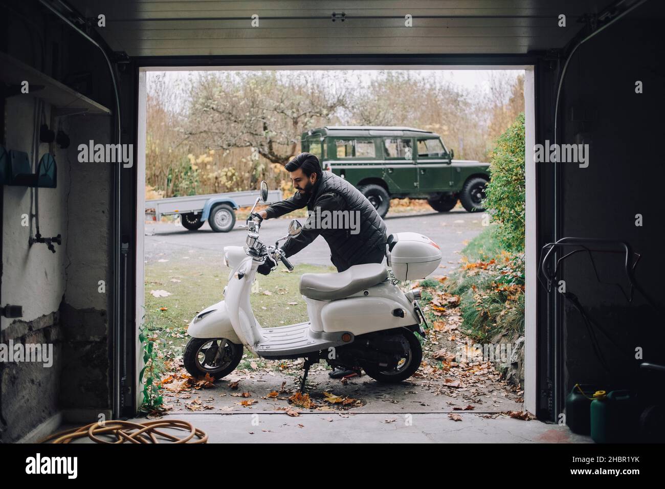 One electric motor hi-res stock photography and images - Alamy